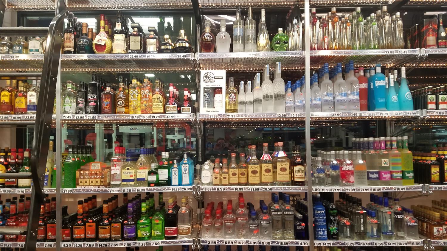 Cheap Drinks At Gas Stations at Laci Briggs blog